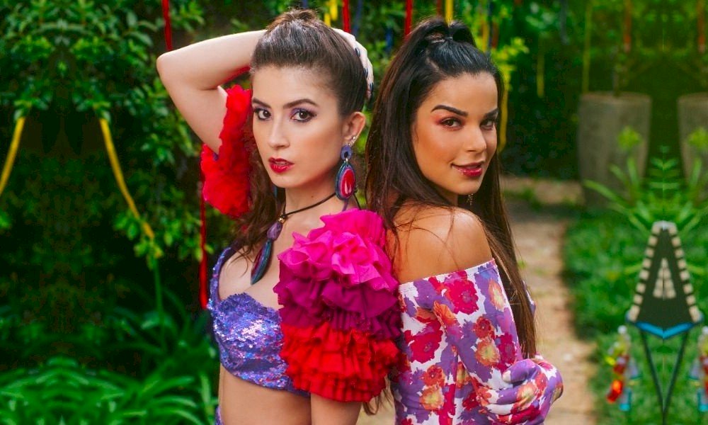 A cantora Carol Bambo lança em parceria com o Babado Novo a faixa ...